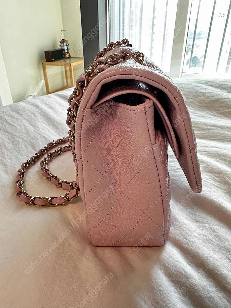 샤넬 클래식 미듐 라이트핑크(nc022) 판매합니다 | 숄더백 | 중고나라