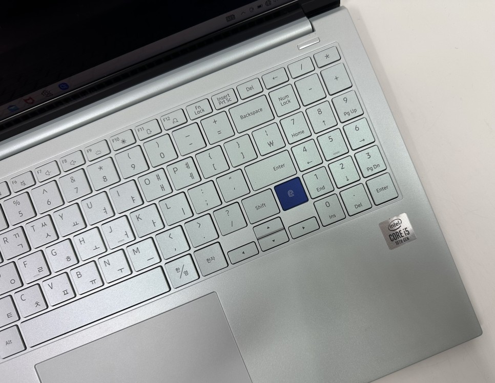 삼성전자 갤럭시북 이온 15인치 NT950XCJ-K58... | 노트북/넷북 | 중고나라