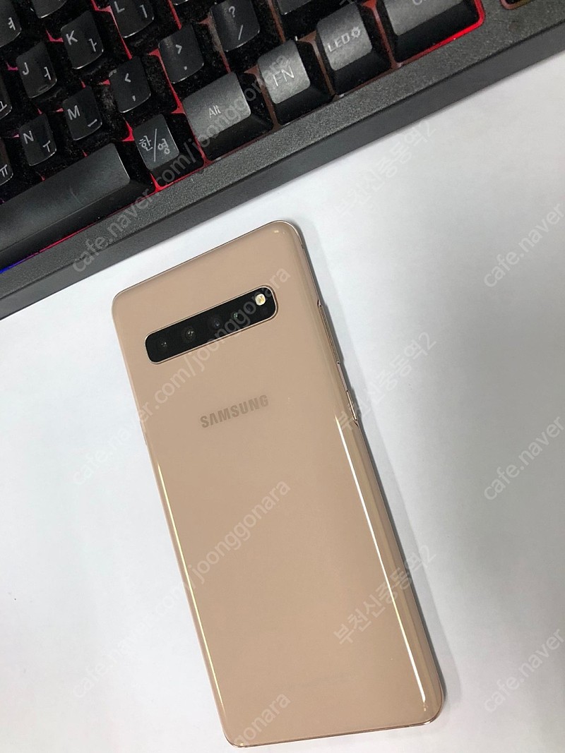 176025 SK 갤럭시S10 5G 골드 외관 AA급 ... | 삼성 | 중고나라