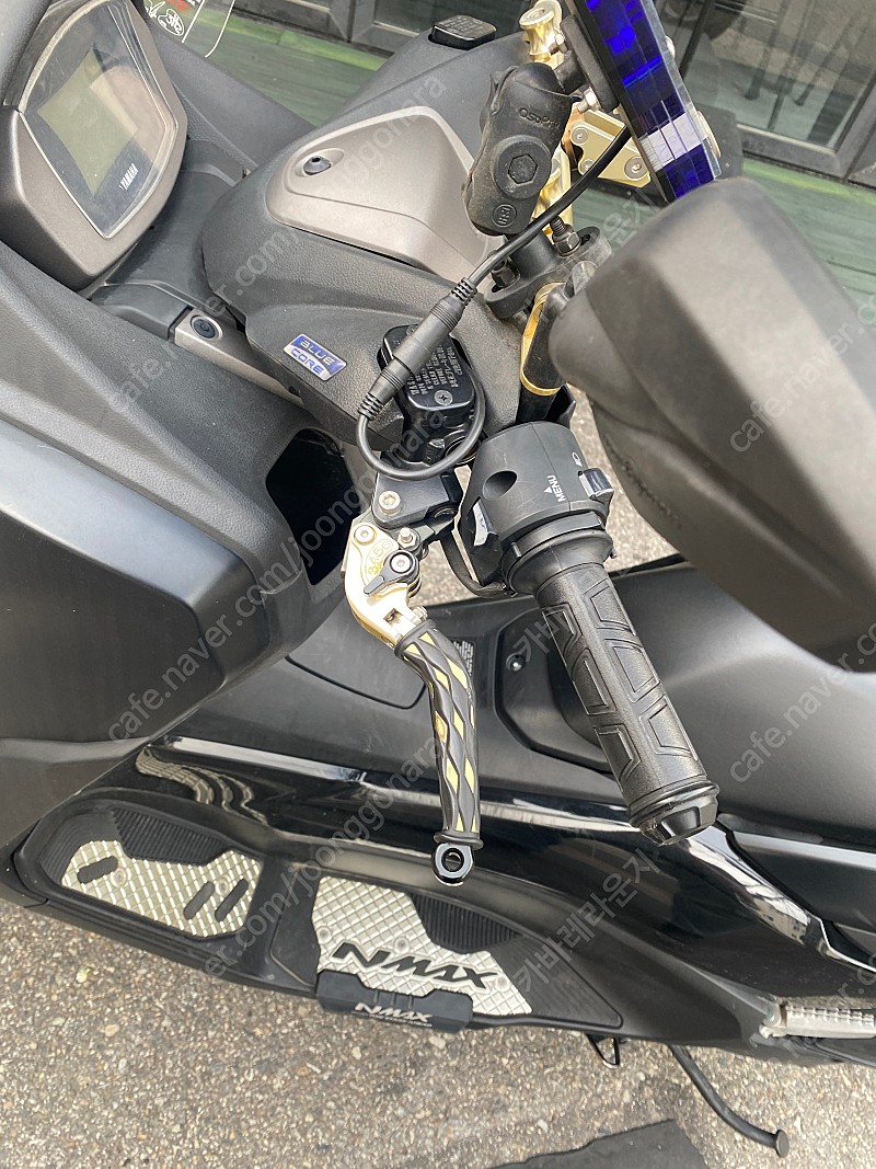 Nmax125 31xx km 22년 3월출고 튜닝다수 ... | 125cc 이하 | 중고나라