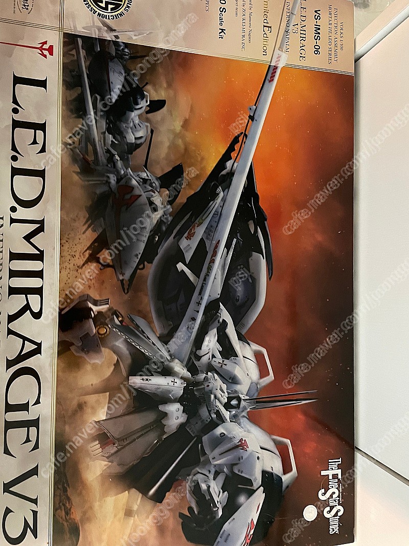 FSS 레드 미라쥬(미라지) 제품 2가지 판매합니다.(... | 키덜트 | 중고나라