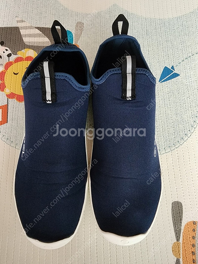 배럴 아쿠아슈즈 270사이즈 헬스용품 중고나라