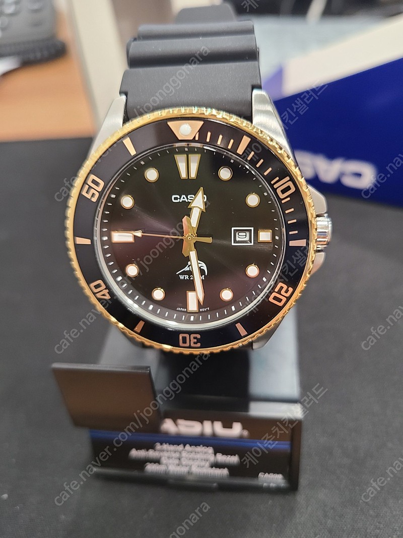 카시오 흑새치 금새치 mdv-106g + 메탈스트랩 | 팔찌/발찌 | 중고나라