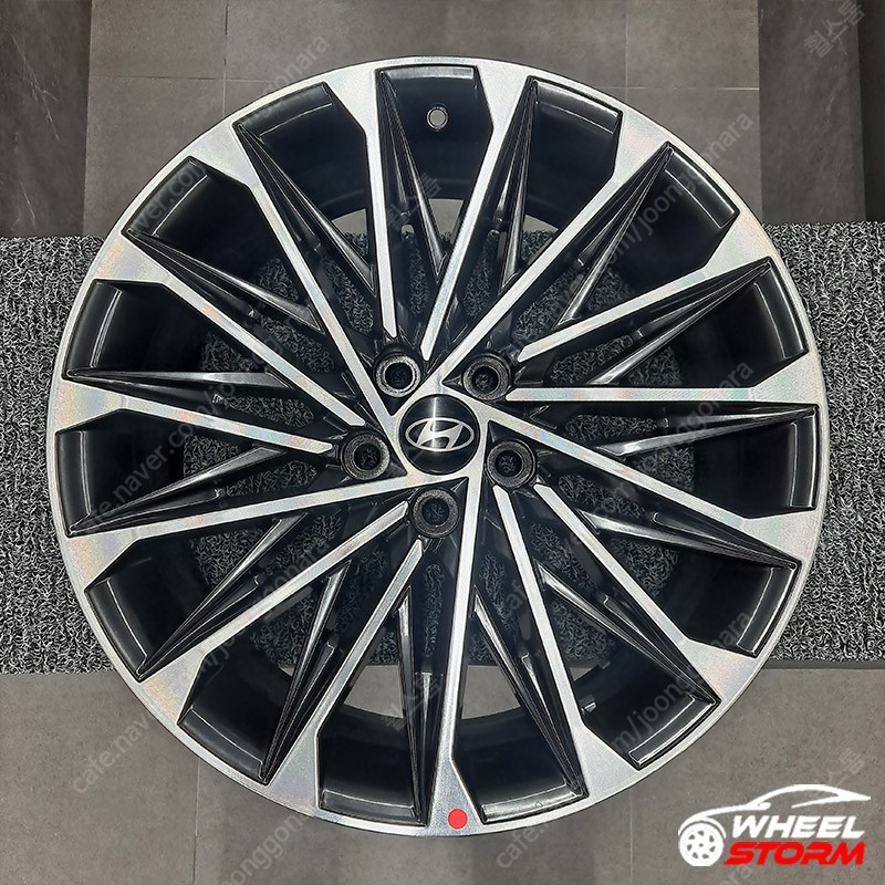 [판매] 현대 디올뉴그랜져 20인치휠 GN7 캘리그래피... | 휠/타이어 | 중고나라