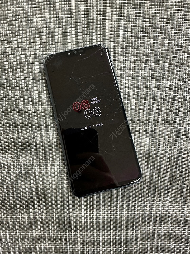 LG V40 128기가 블루 액정파손 기능정상 5만원 ... | 스마트폰 | 중고나라