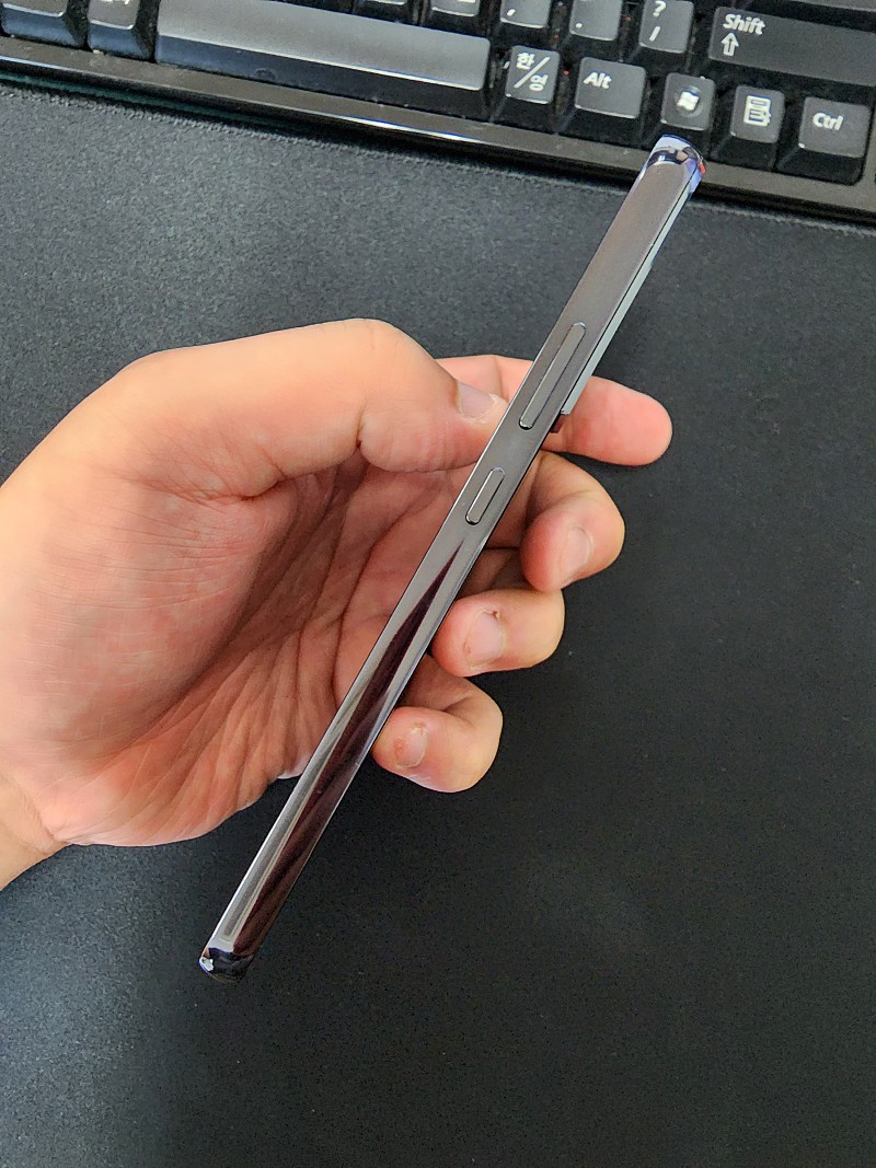 부산 갤럭시S22플러스 블랙 57만원 KT 22년4월개... | 삼성 | 중고나라