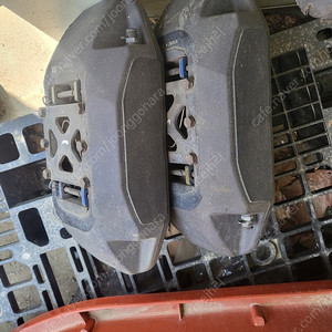 제네시스 G80 캘리퍼 중고거... | 중고나라