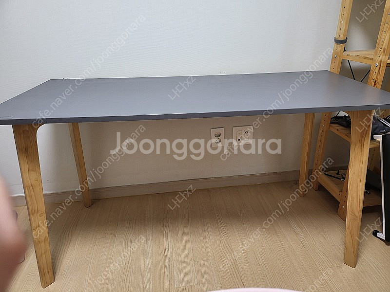 1400 책상 및 의자 팝니다 학생서재사무용가구 중고나라