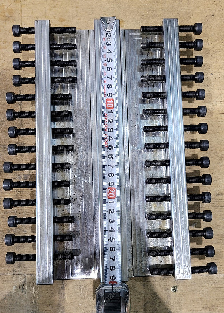 전극 (동) EDM MCT용 지그 판매 (측면볼트 조임 | 중고나라 카페에서 운영하는 공식 사이트