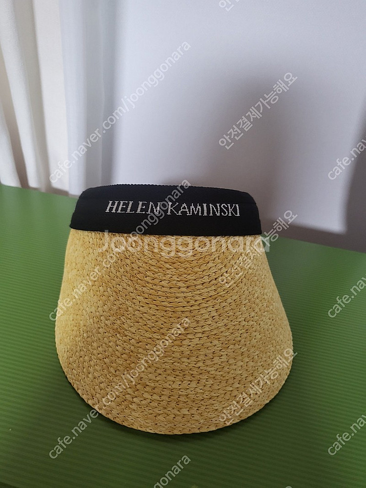 헬렌카민스키스타일 썬캡 무료배송 여성의류 중고나라