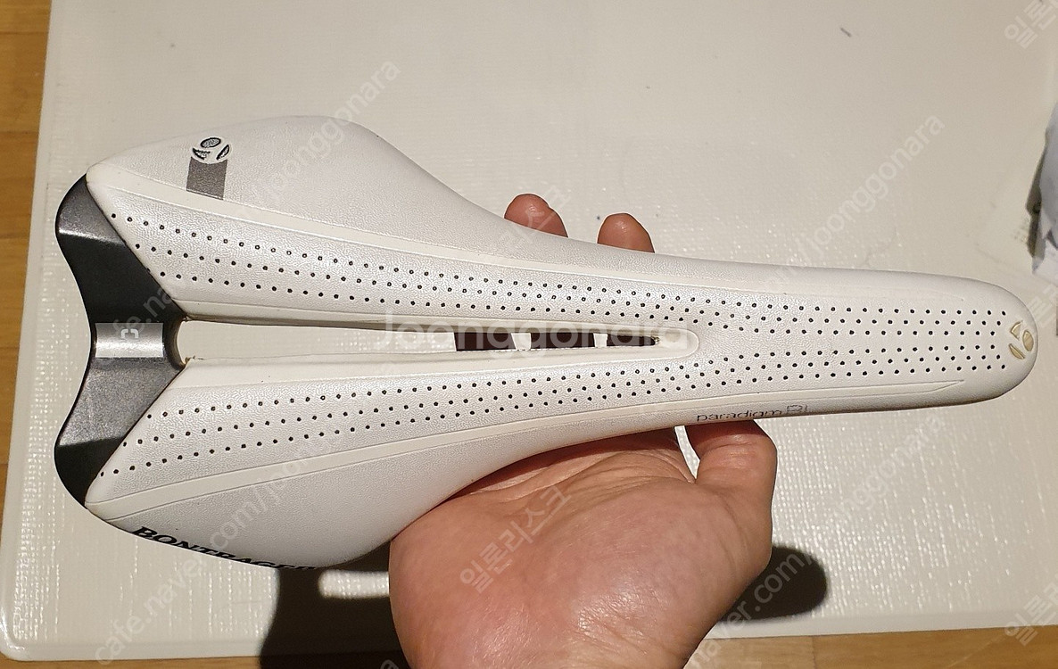 본트래거 패러다임 Rl 티타늄 안장 138mm 화 중고나라 안심되는 중고거래