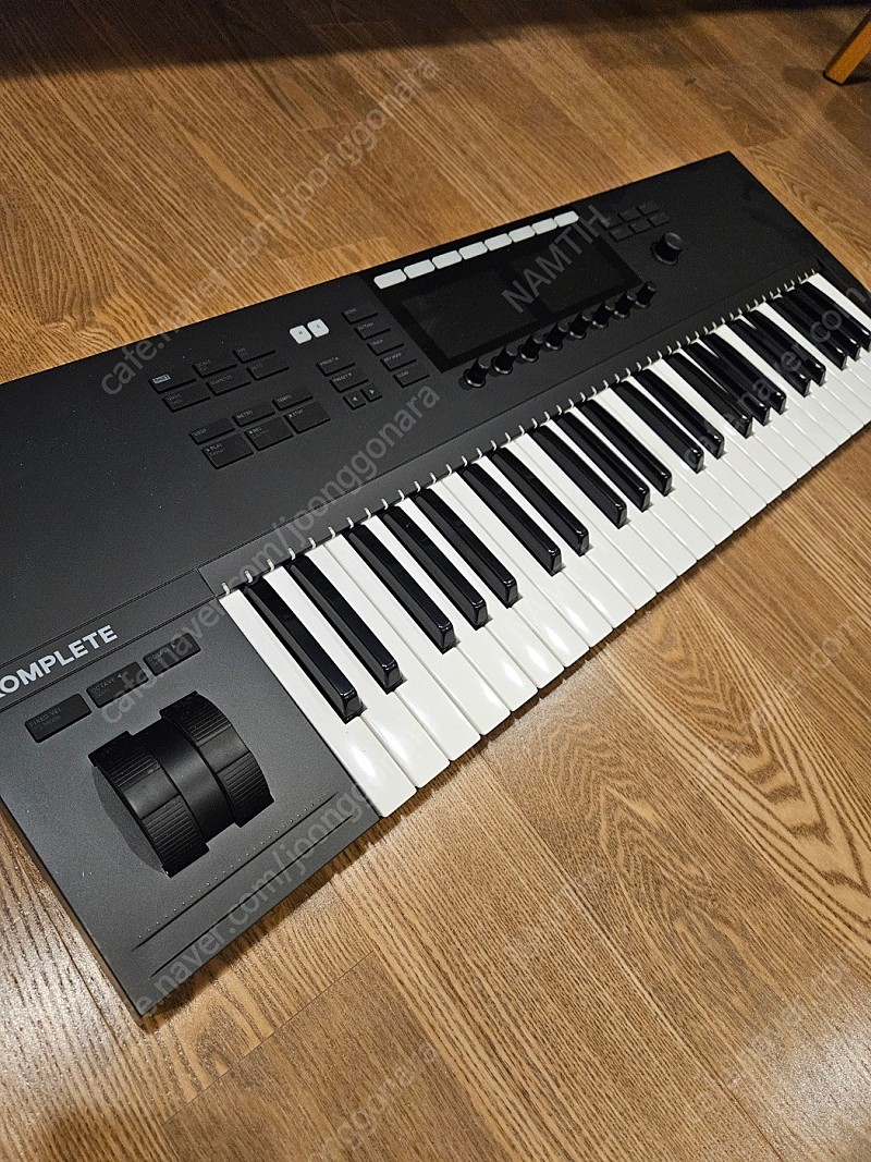 NI Komplete Kontrol S49 MK2 판매... | 건반악기 | 중고나라