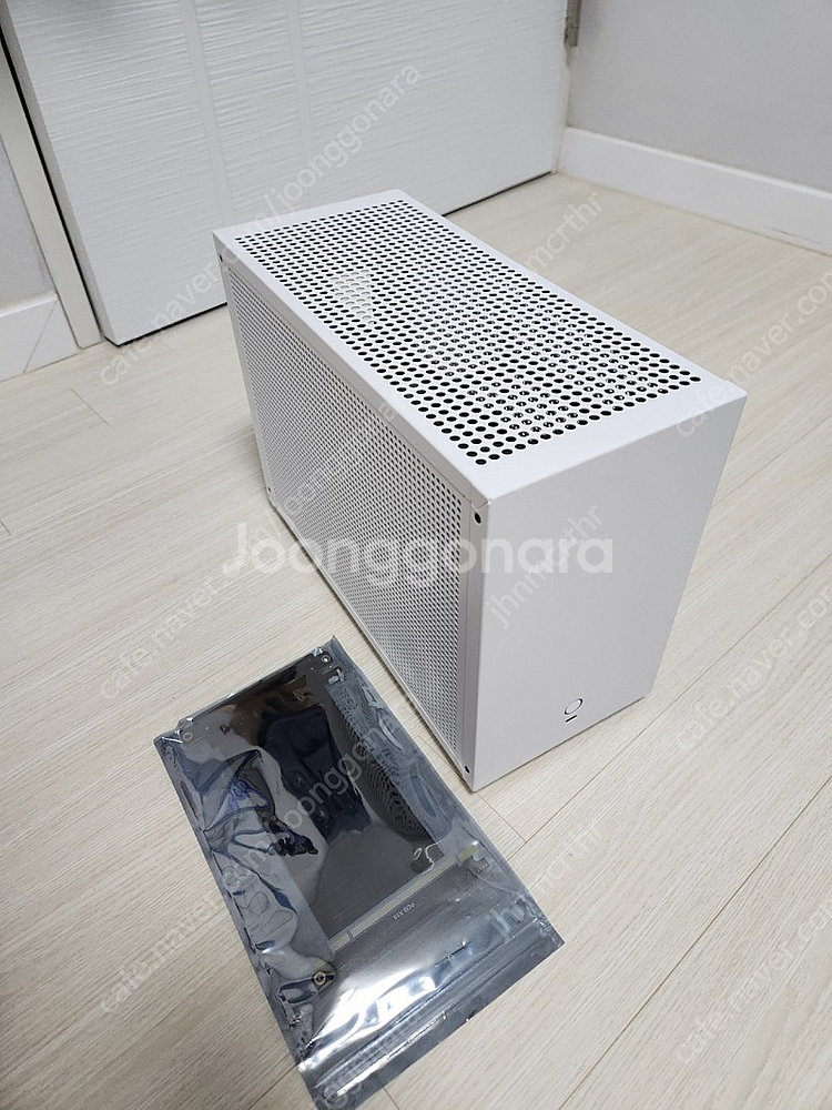 GEEEK M6P M6 화이트 새제품 itx 케이스 | CPU/메인보드 | 중고나라