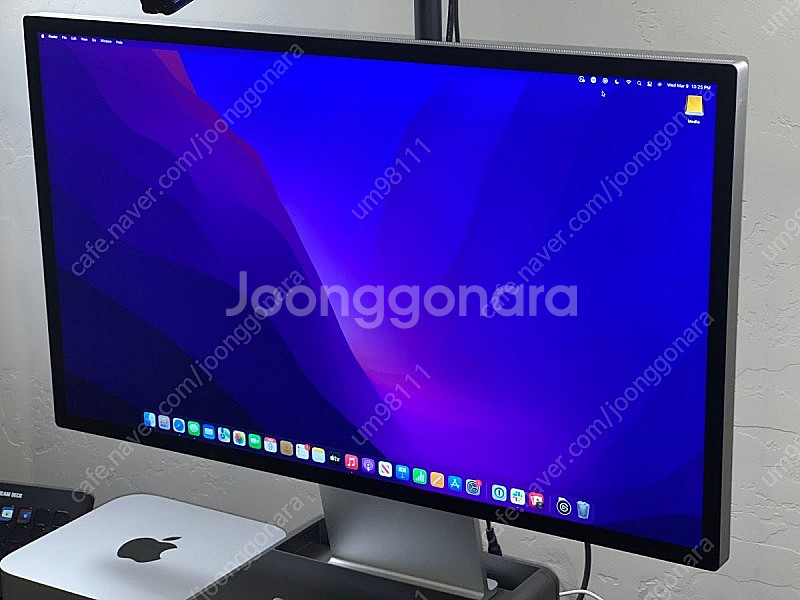 애플 스튜디오디스플레이 높낮이 기울기 조절 모니터 중고나라