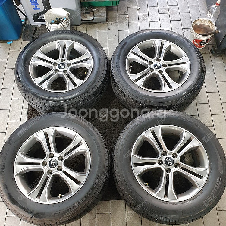 베라크루즈18인치 순정 중고휠타이어 판매 휠타이어 중고나라