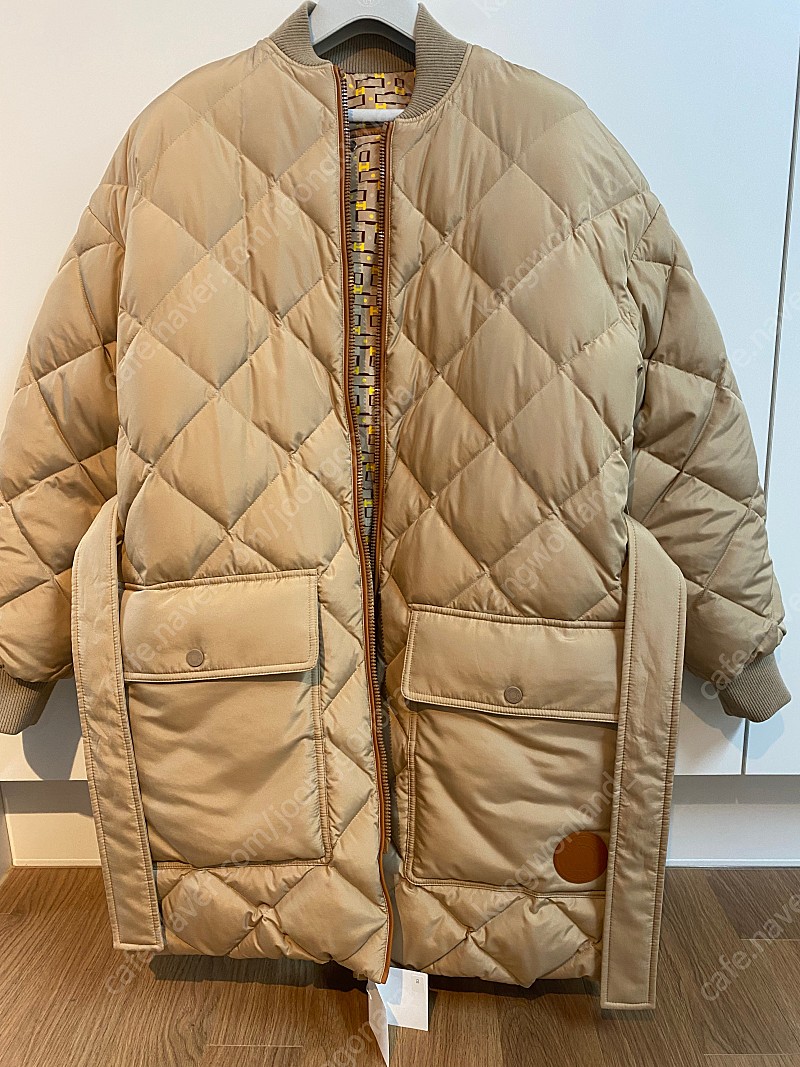 에르메스 21fw 리버시블 패딩 | 여성의류 | 중고나라