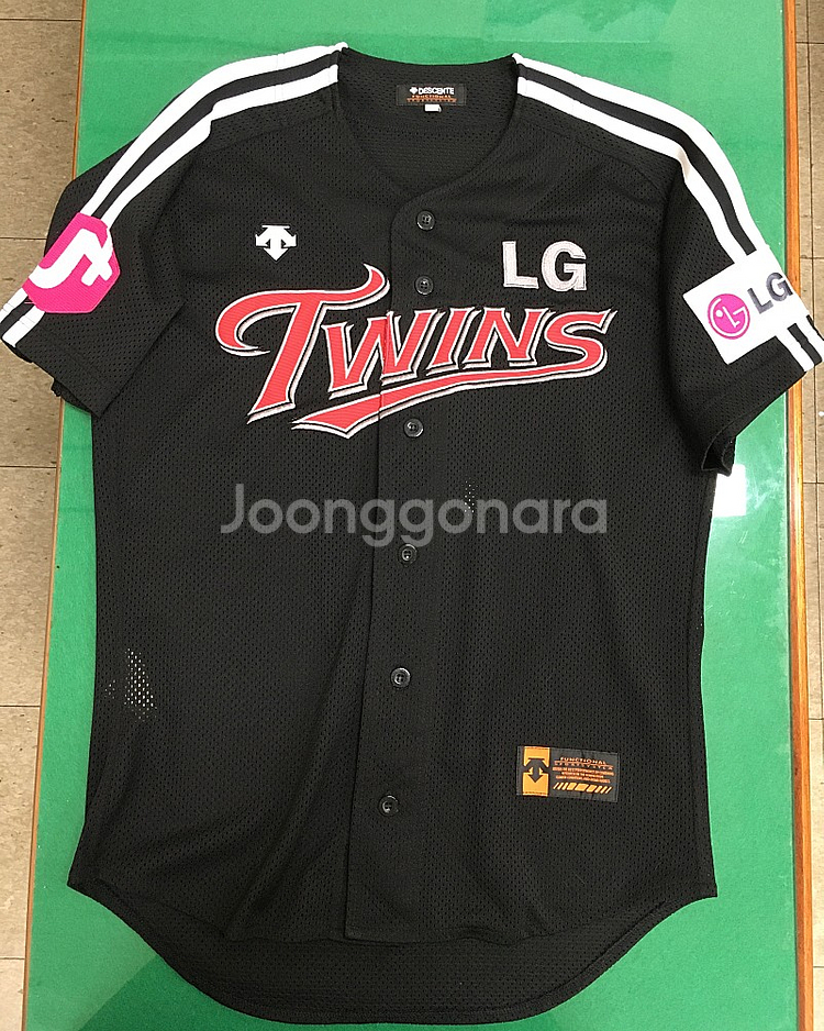 엘지lg트윈스 데상트 유니폼 팝니다 야구의류야구화 중고나라