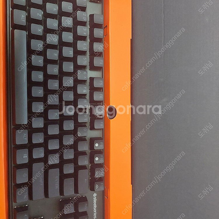 스틸시리즈 Apex 9 Tkl 판매합니다 키보드마우스스피커 중고나라