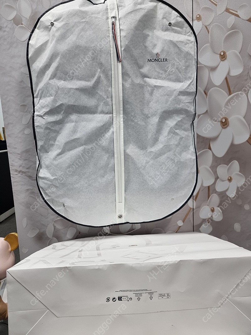 정품 새상상급 몽클레어 22fw 몽클라 패팅 팝니다 급... | 기타 수입명품 | 중고나라