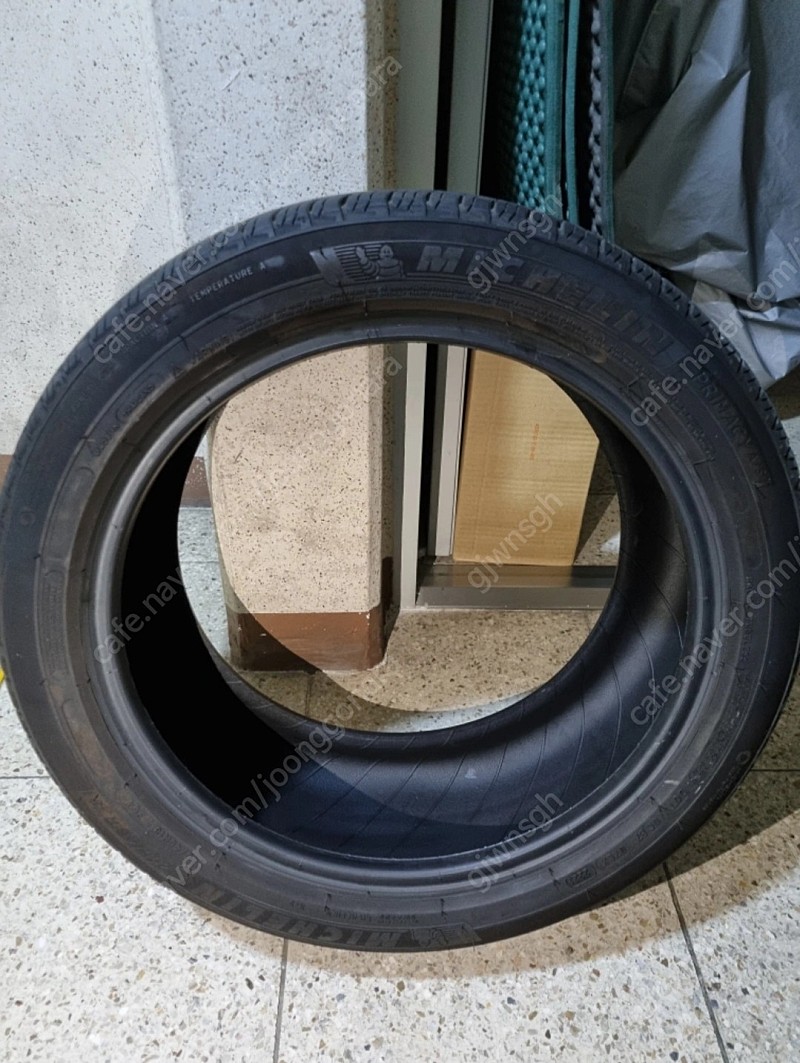 K8 타이어 245 45 18 미쉐린 프라이머시 | 휠/타이어 | 중고나라