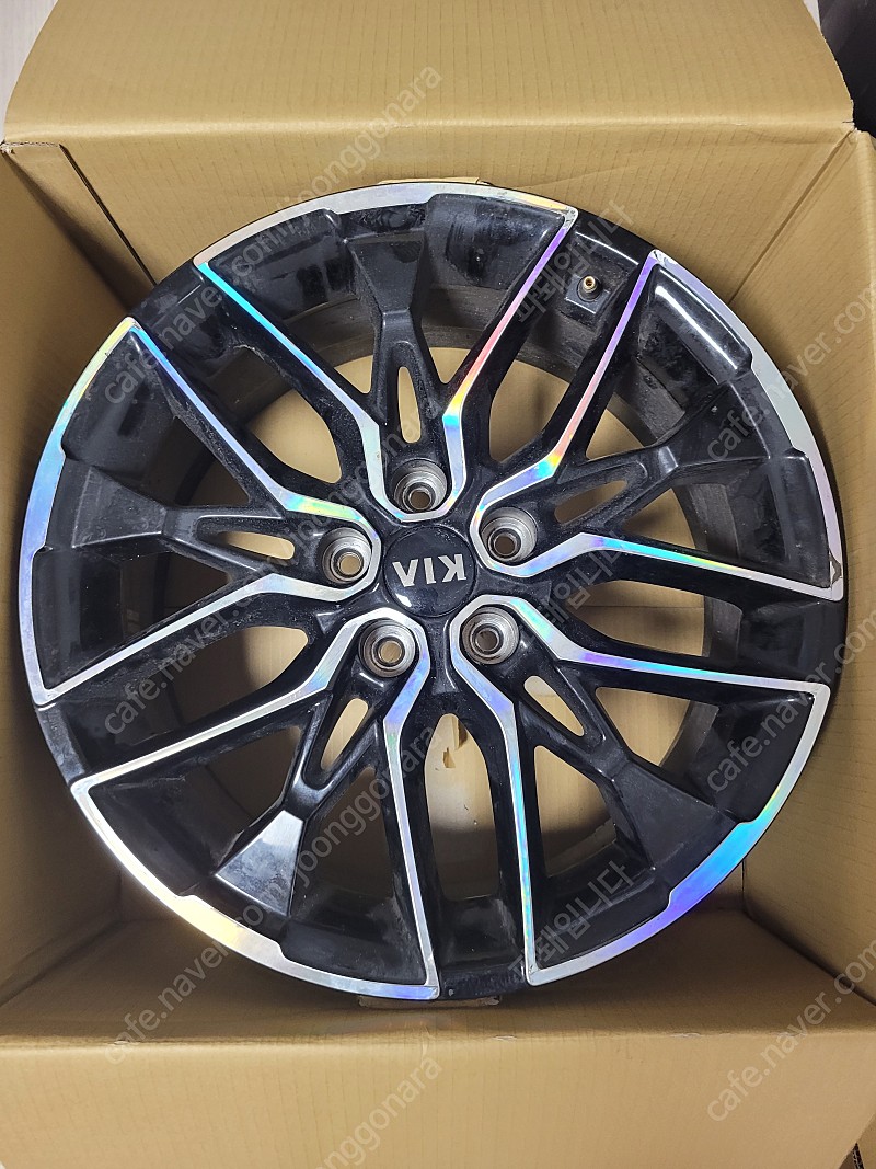 K5 DL3 19인치 휠만4짝 판매합니다. | 휠/타이어 | 중고나라