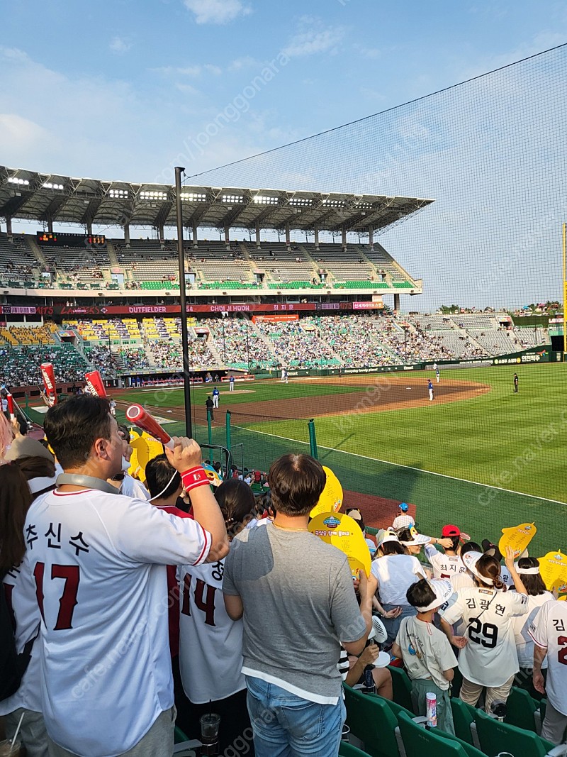 8월 20일 ssg 대 lg 스카이탁자 2연석 양도합니... | 스포츠 | 중고나라