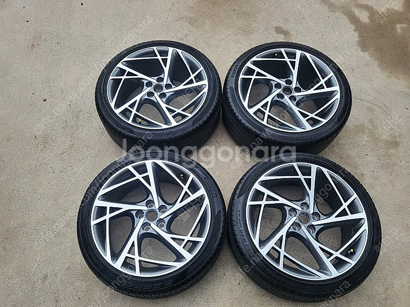 제네시스 G90 Rs4 20인치 순정휠 중고휠타이어 휠 타이어 중고나라