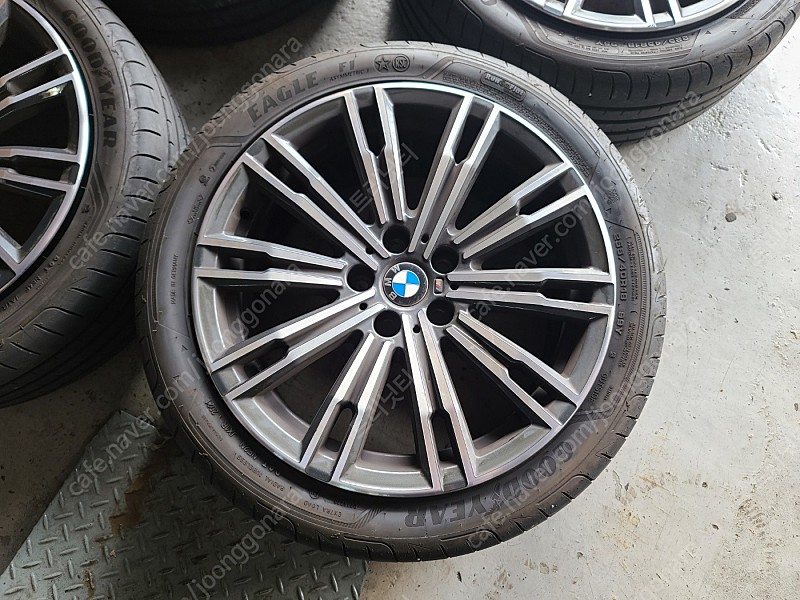 BMW G20 320I M팩 790M 18인치 휠 + ... | 휠/타이어 | 중고나라