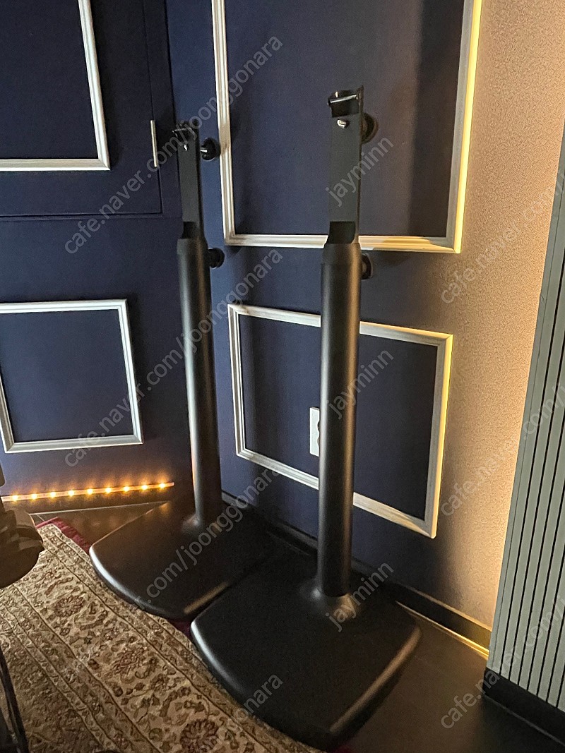 Genelec 제네렉 고급 스탠드 8000-400 판매... | 오디오/홈시어터 | 중고나라