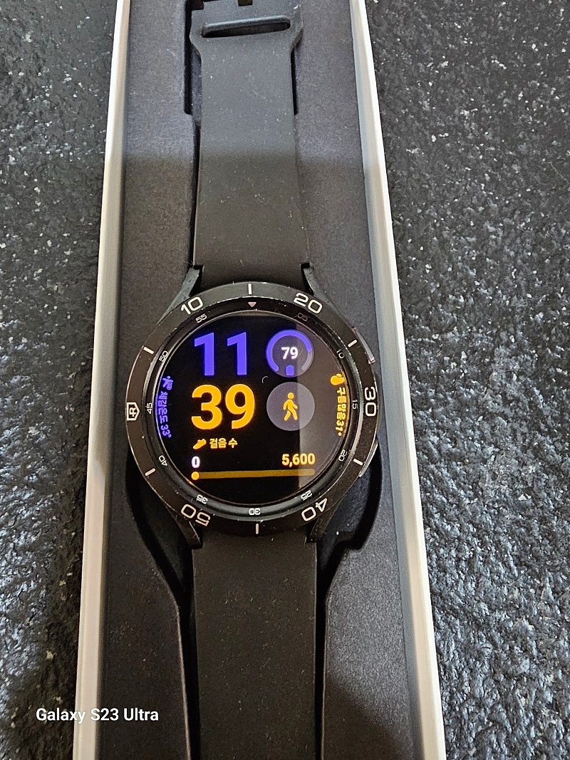 갤럭시워치4클래식46mm블랙lte자급제판매합니다 | 케이스/거치대/보호필름 | 중고나라