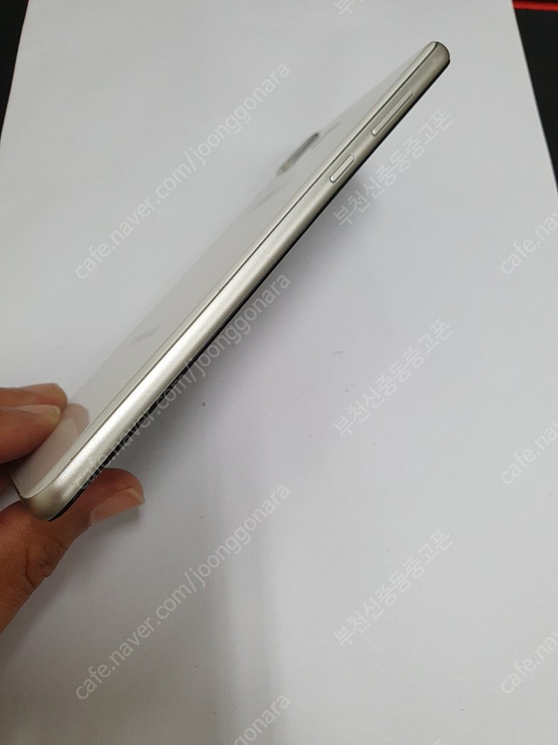 178546 갤럭시 A8 스타 SK화이트 서브폰 업무폰... | 삼성 | 중고나라