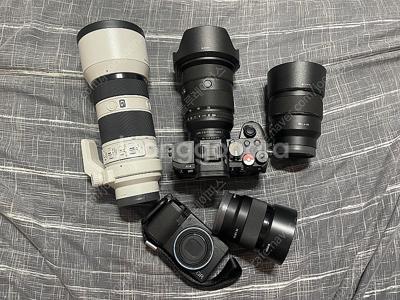 소니 A7M4 , SEL2470GM2 , SEL7020... | 미러리스 | 중고나라