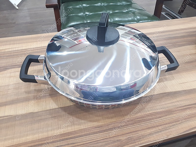 휘슬러 솔라 전골냄비 28cm 중고 리폼제품 저렴하게 ... | 리빙/생활 | 중고나라