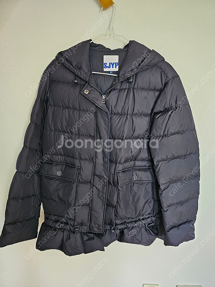 오즈세컨 SJYP 간절기 패딩 55사이즈 판매합니다!! | 여성의류 | 중고나라