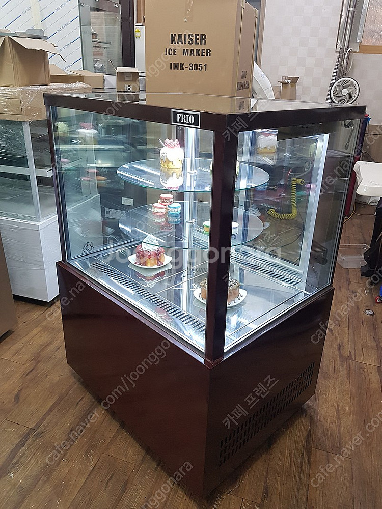 카페집기신품중고회전쇼케이스커피머신블랜더그라인 냉장고 중고나라