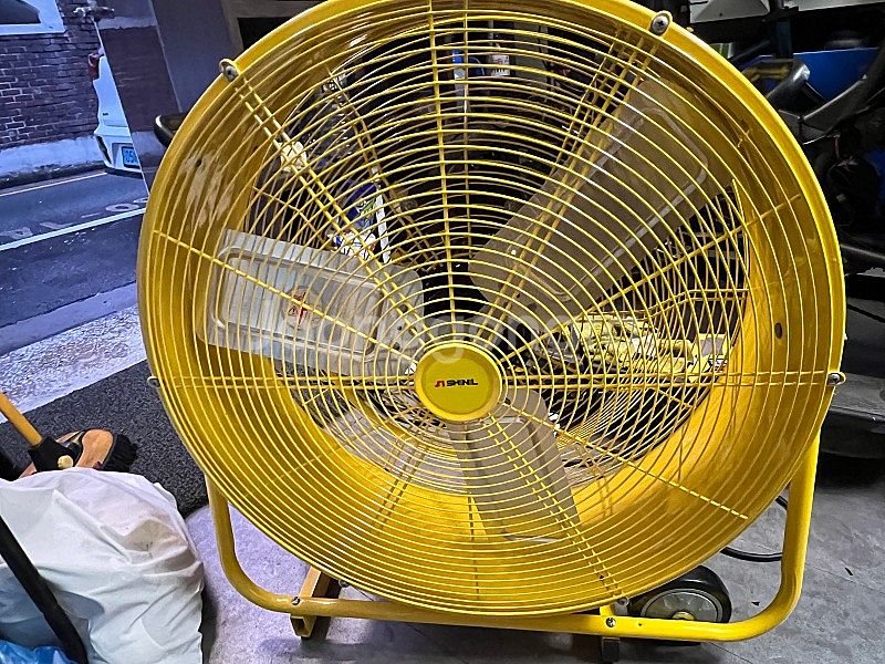 신일 업소용 공업용 산업용 24인치 대형 선풍기 산업자재 중고나라