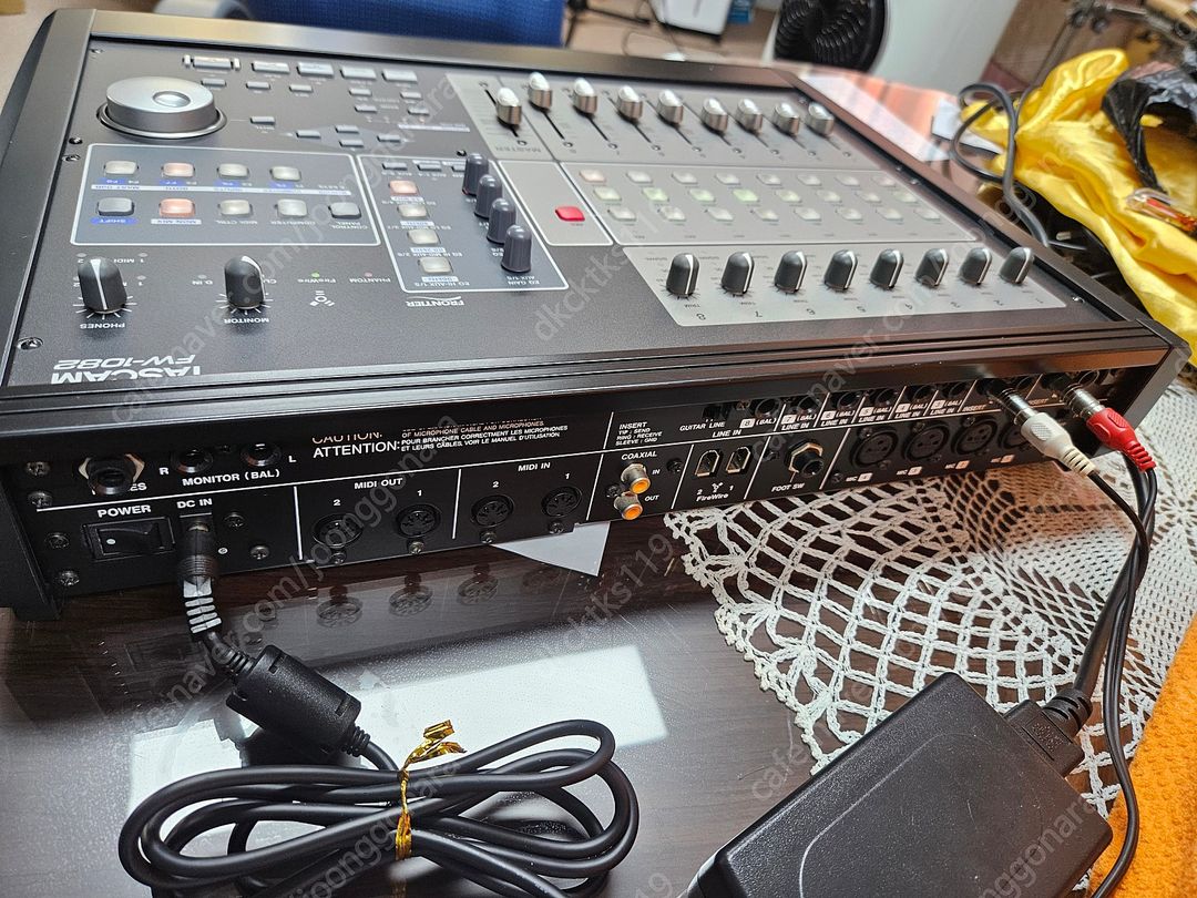 저렴하게 판매합니다 TASCAM FW-1082 프리소너... | 건반악기 | 중고나라
