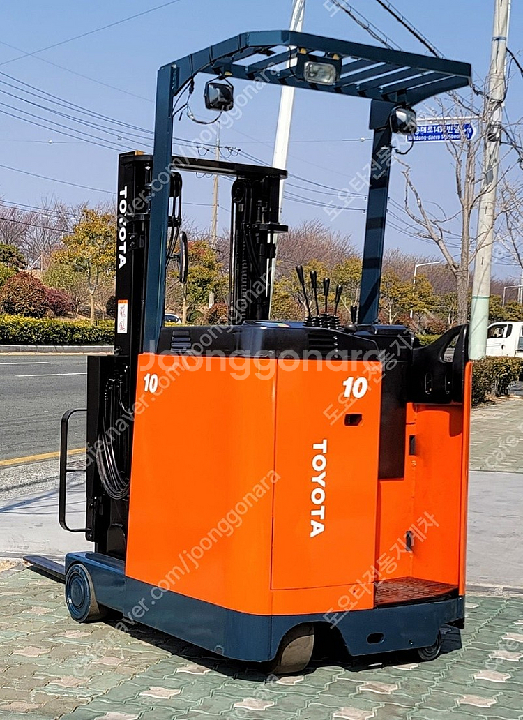 도요타1톤 새 배터리 사이드시프트 전동지게차 800만원 산업자재 중고나라