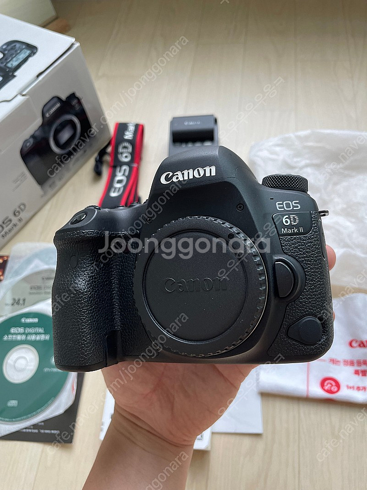 캐논 6d mark2 육두막 바디 판매합니다. | 기타 악세서리 | 중고나라