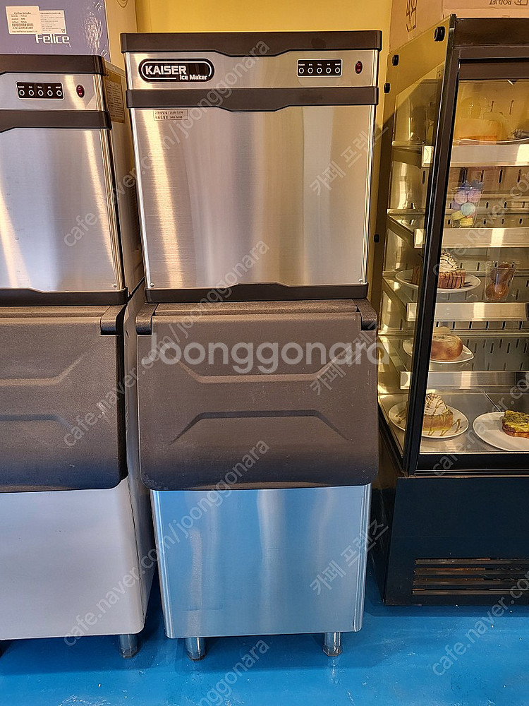카페창업집기카이저제빙기쇼케이스커피머신블랜더그 냉장고 중고나라