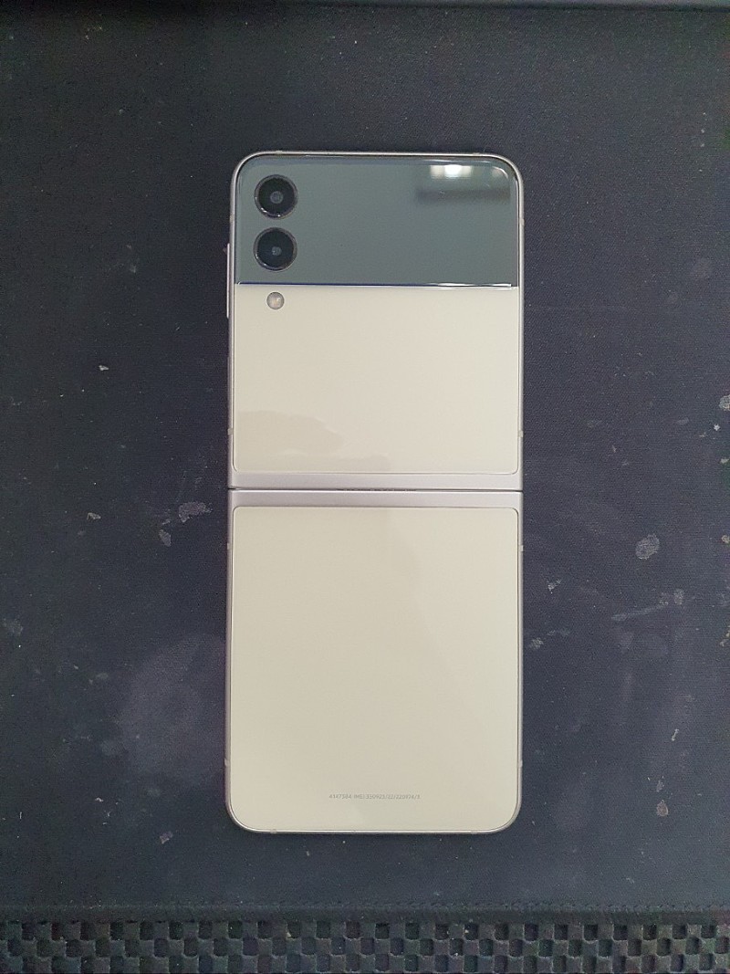 부산 갤럭시 Z플립3 크림 256기가 A급 SK 기기단... | 스마트폰 | 중고나라
