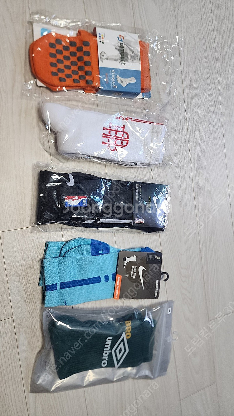 나이키 엄브로 양말 Nba 농구 배구 야구 축구 배드민 농구의류농구화 중고나라