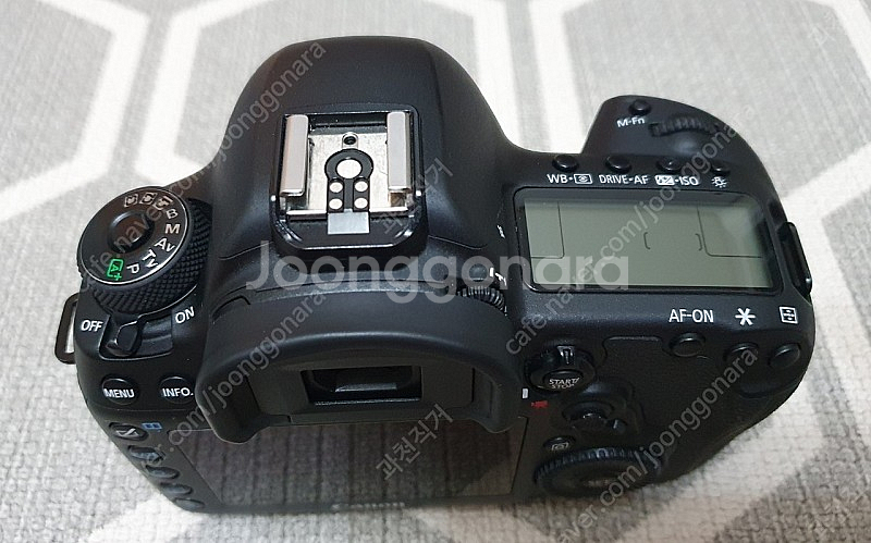 (과천) 캐논 정품 EOS 5D Mark4 오막포 풀박 | DSLR | 중고나라