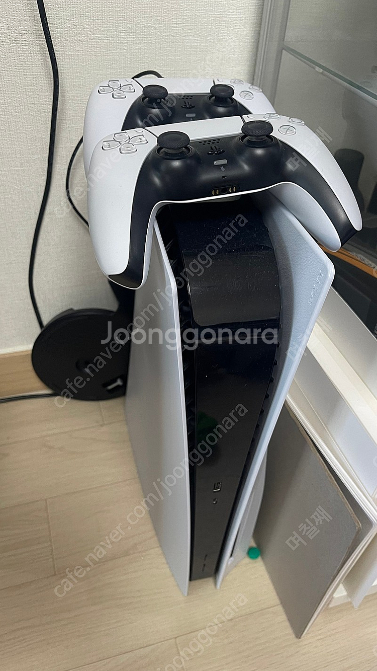 ps5 디스크버전 22년식 패드추가 팝니다 | 플레이스테이션 | 중고나라