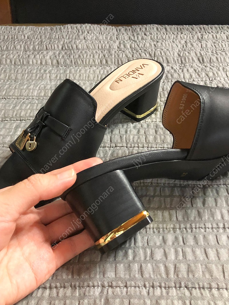 양가죽 뮬슬리퍼 힐 5cm 235 | 여성의류 | 중고나라