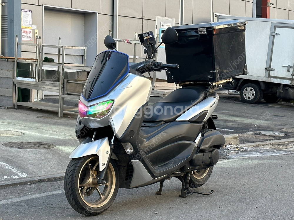 [판매] 야마하 NMAX125 2021년식 신형모델 깔... | 125cc 이하 | 중고나라