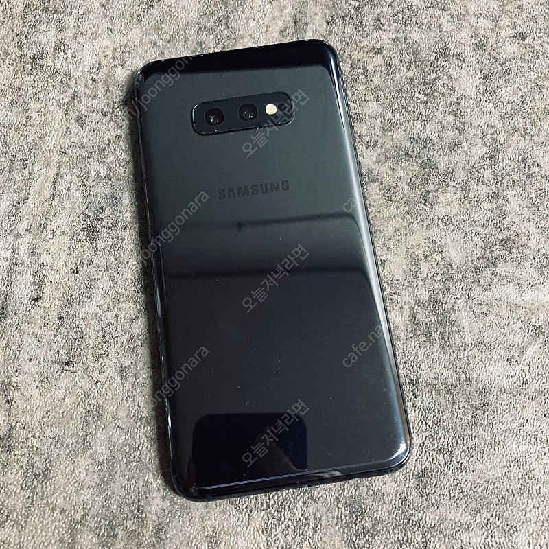 갤럭시 S10E 블랙 128기가 무잔상! 액정S급! 1... | 스마트폰 | 중고나라