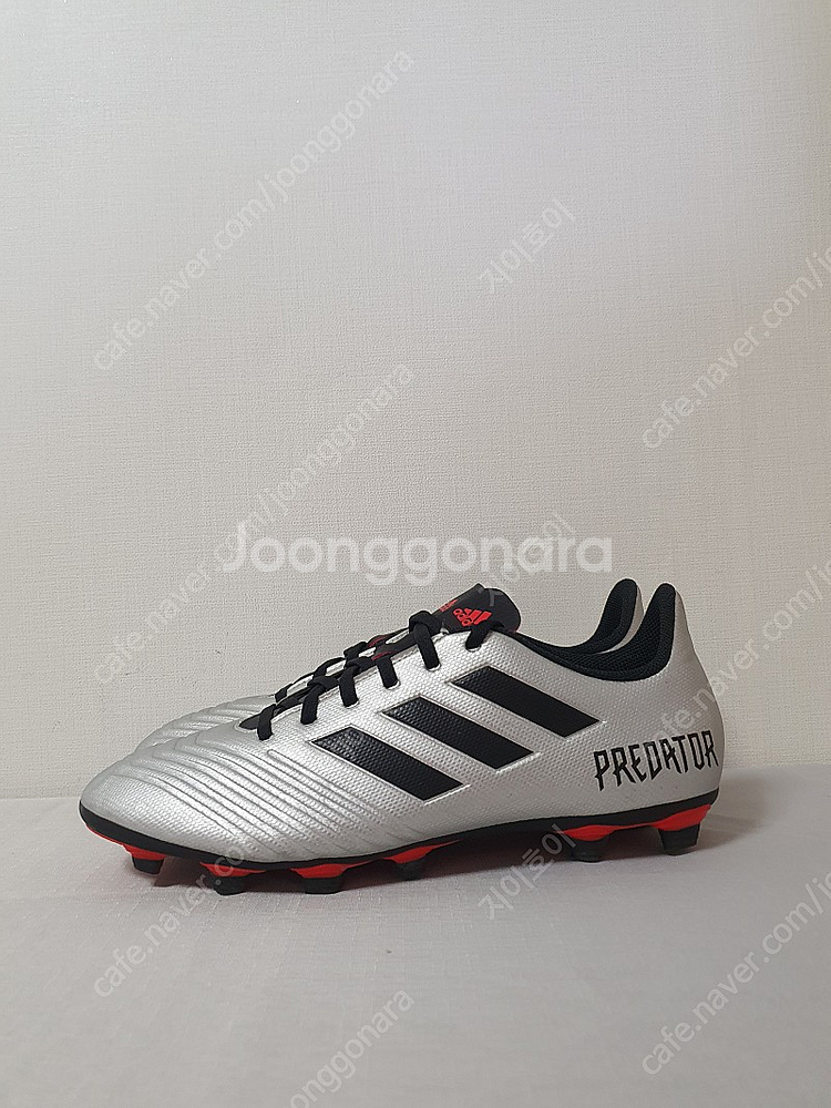 275mm / 아디다스축구화 프레데터 19.4 FXG | 축구의류/축구화 | 중고나라