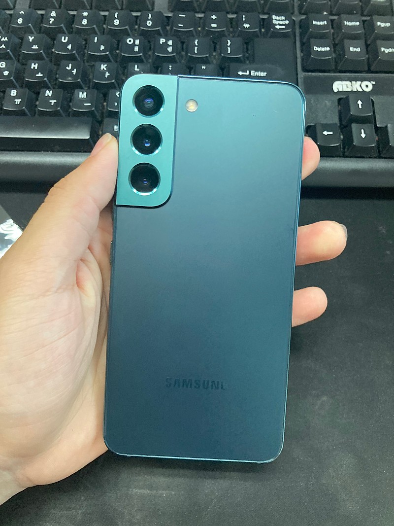 부산 갤럭시S22 그린 45만원 KT 22년6월개통 (... | 케이스/거치대/보호필름 | 중고나라