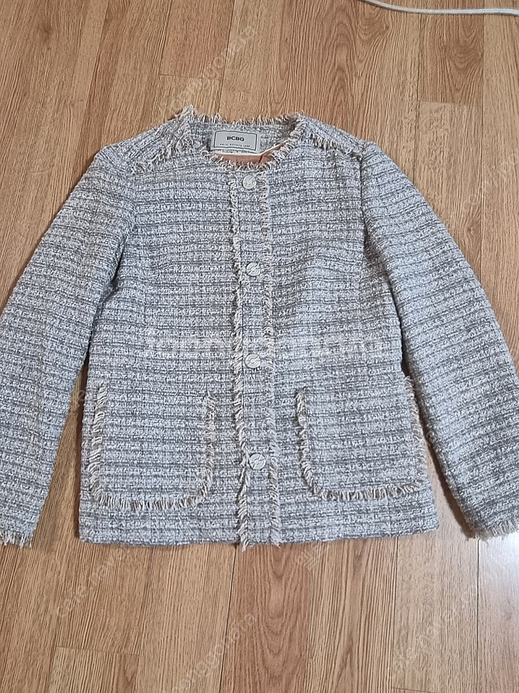 bcbg트위드자켓55 | 여성의류 | 중고나라